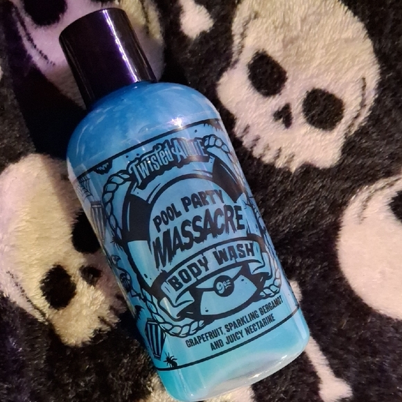 Twisted Allure | Bath & Body | Blue Pool Party Massacre Body Wash ...